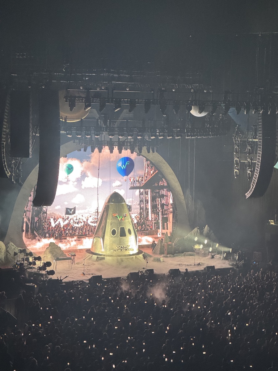 Weezer Concert & Tour History (Updated for 2024 - 2025) | Concert Archives