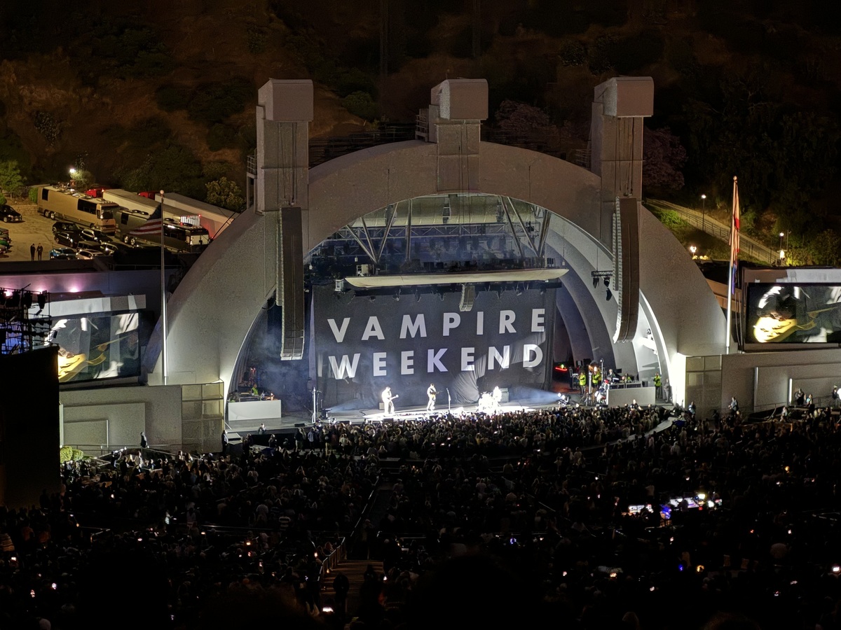 Vampire Weekend Concert & Tour History (Updated for 2024) | Concert ...