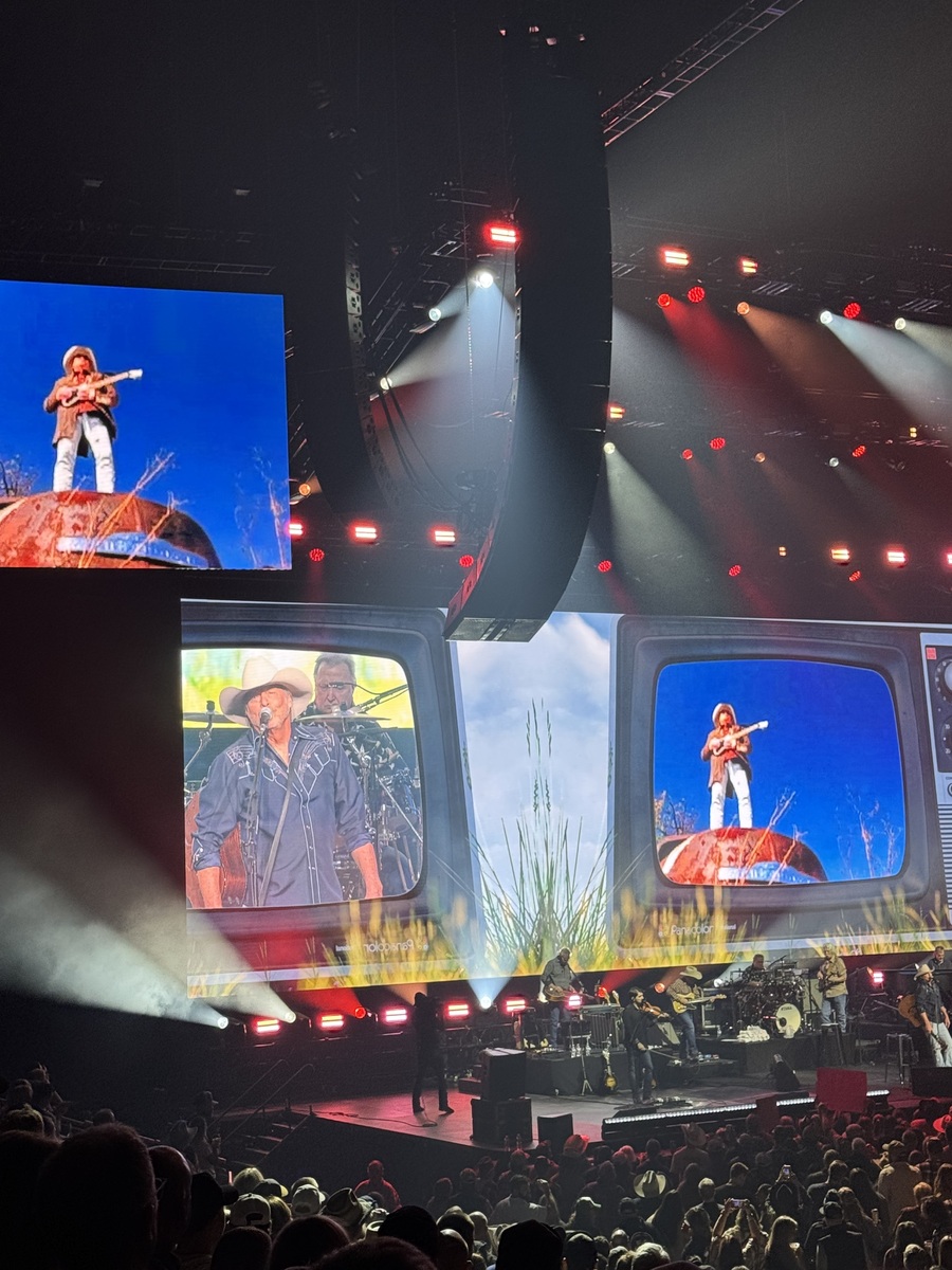 Alan Jackson Concert & Tour History (Updated for 2025) | Concert Archives