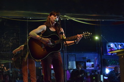 Kelli Moyle Concert Photos | Concert Archives