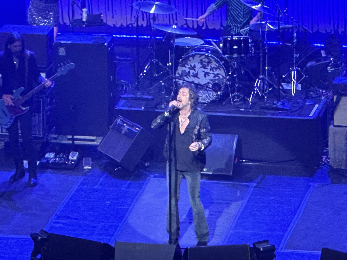 The Black Crowes Concert & Tour History (Updated for 2024 - 2025 ...